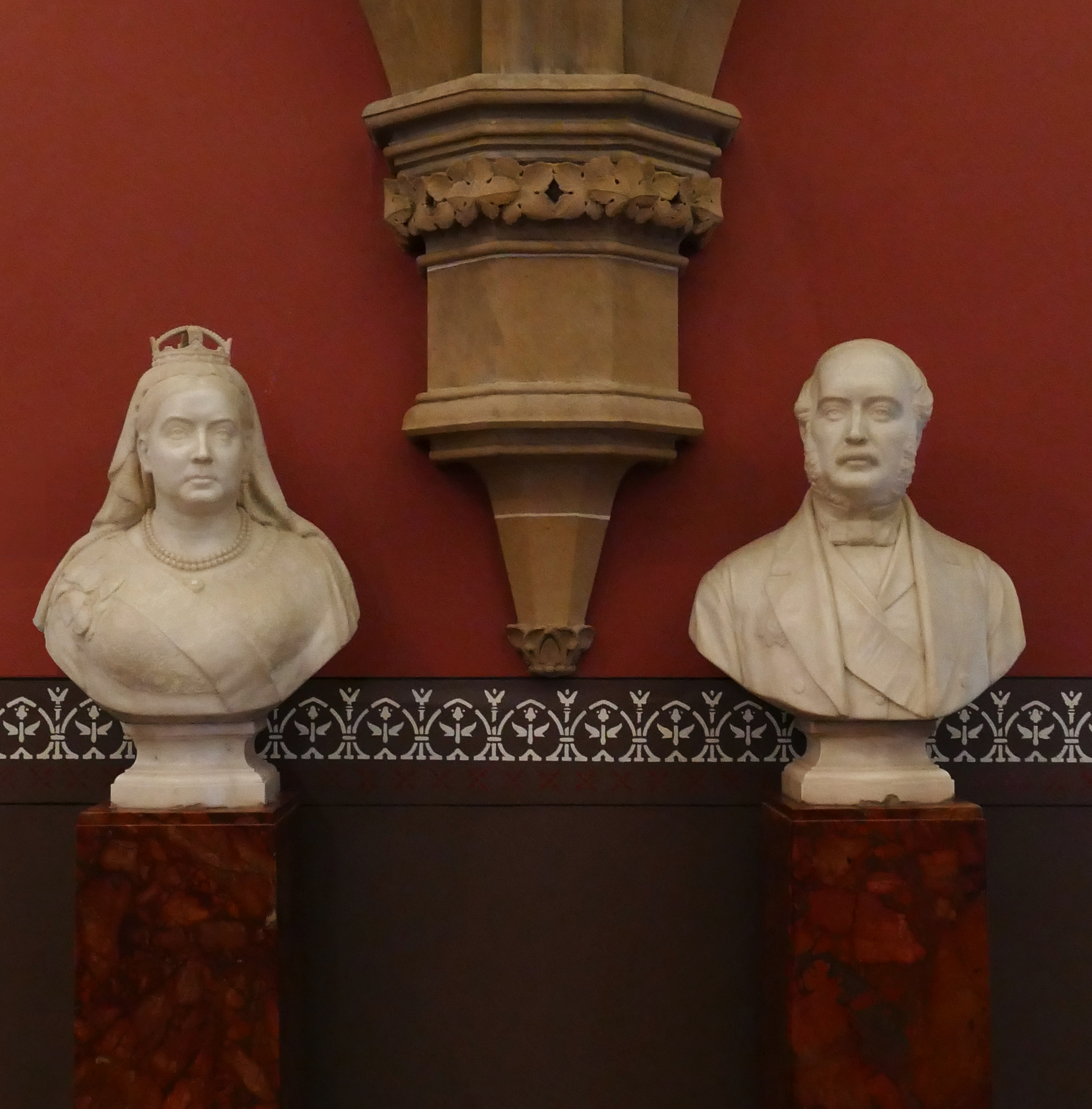 Right Or Left For Queen Victoria? – THE ARTFUL DONDER